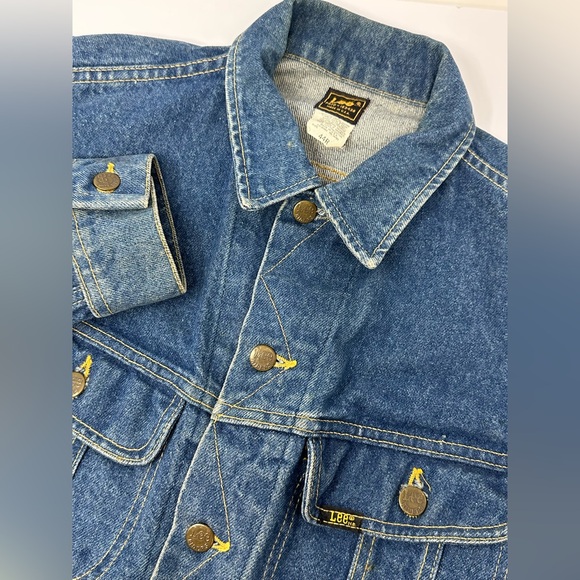 Lee | Jackets & Coats | Vintage 97s Lee Denim Jean Trucker Jacket Pat ...